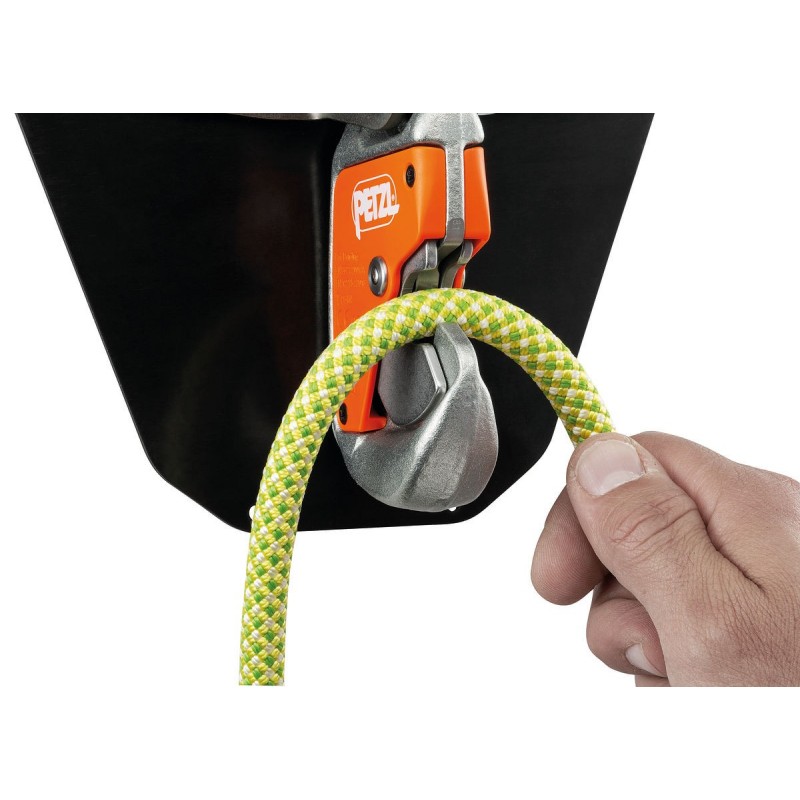 Système de relais pour mur d'escalade EasyTop Wall Petzl